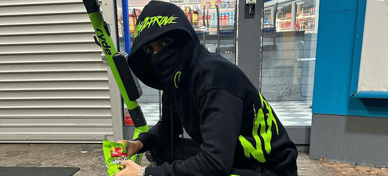 Sticky & 01an stärker banden på "INGENMANSLAND" - Dopest