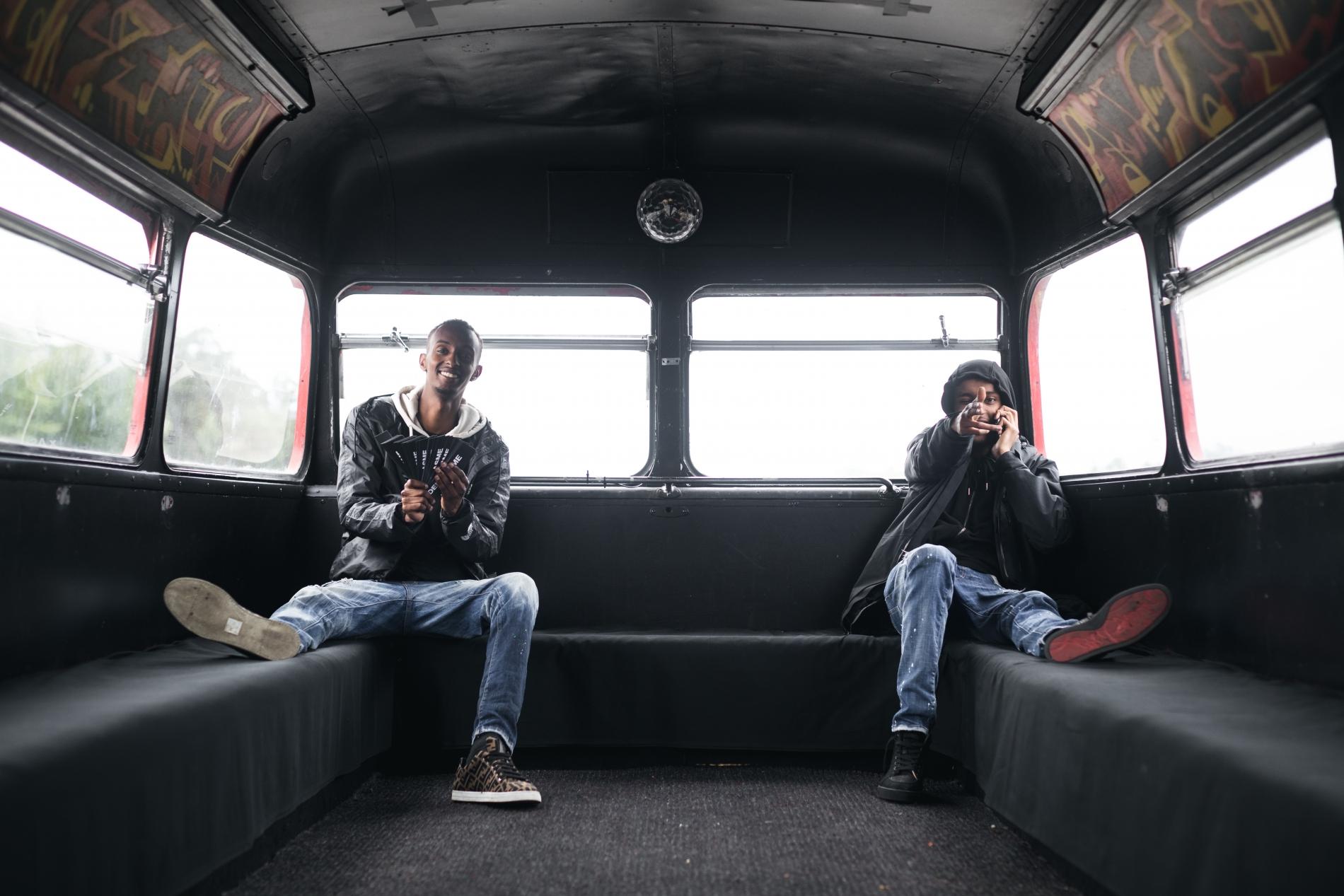 Aden x Asme tog över Spotify & Stockholms gator med albumet '12 TILL 12 ...