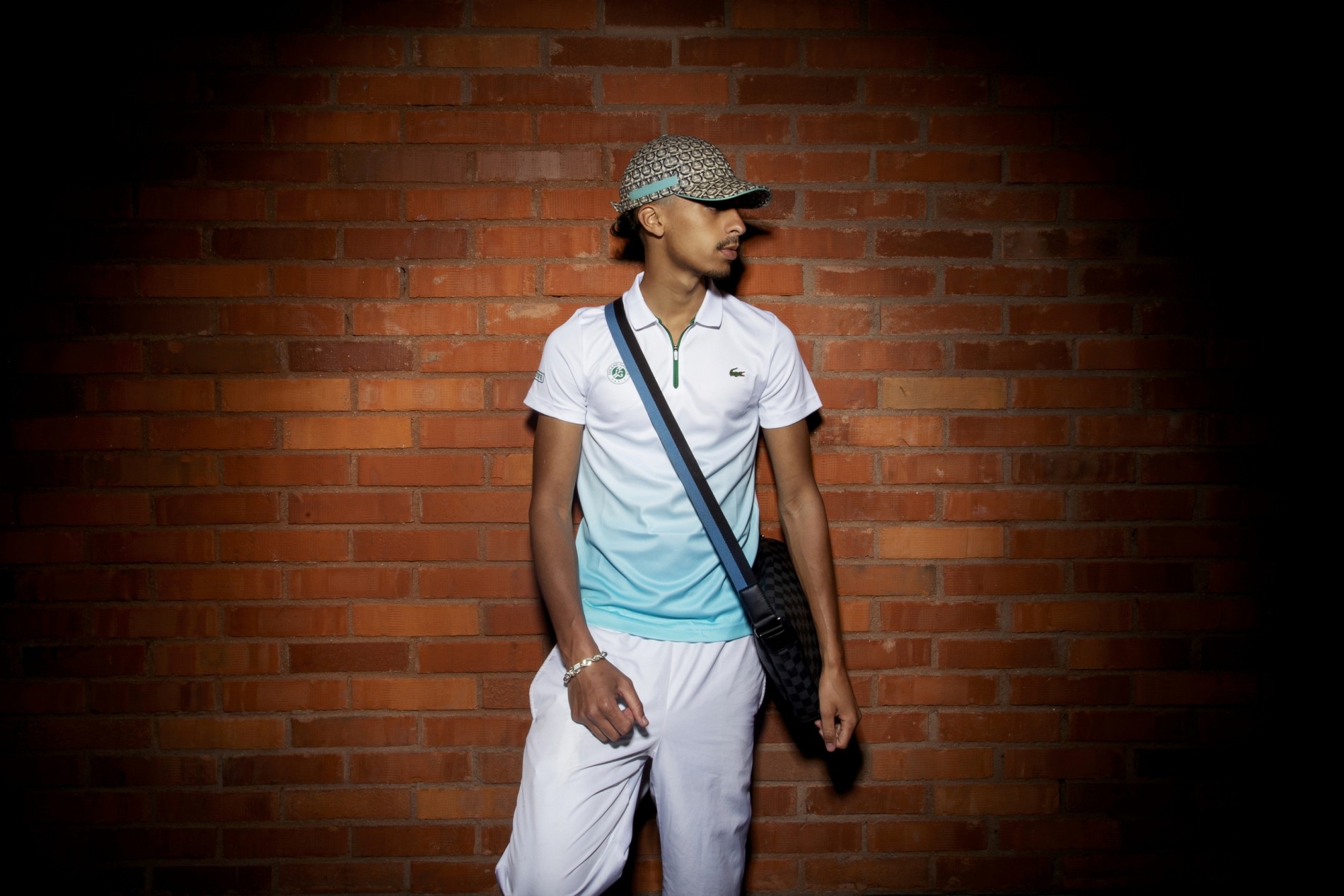 Macky avslöjar debutalbum med spåret "PA PA" - Dopest