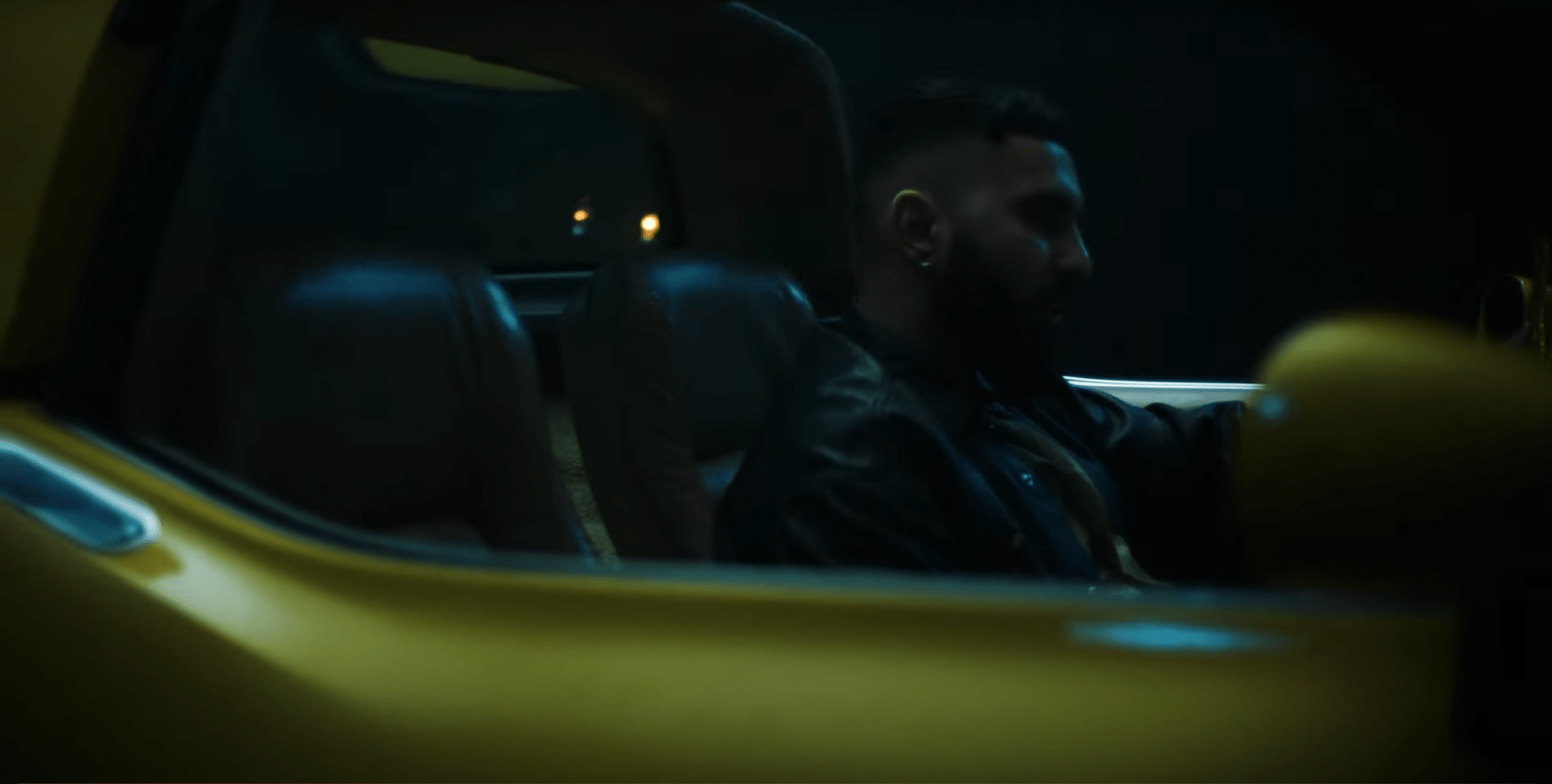 Kolla in musikvideon till "Billie Jean" med Robin Nazari & Silvana Imam ...