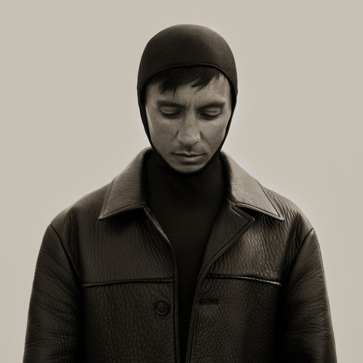 Daniel Adams Ray släpper albumet 'Döda hjärtan kan slå igen' - Dopest