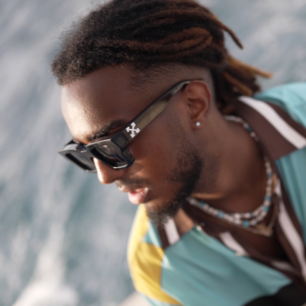 Sommaren är inte över än när Naod släpper “Bad/Badder" - Dopest